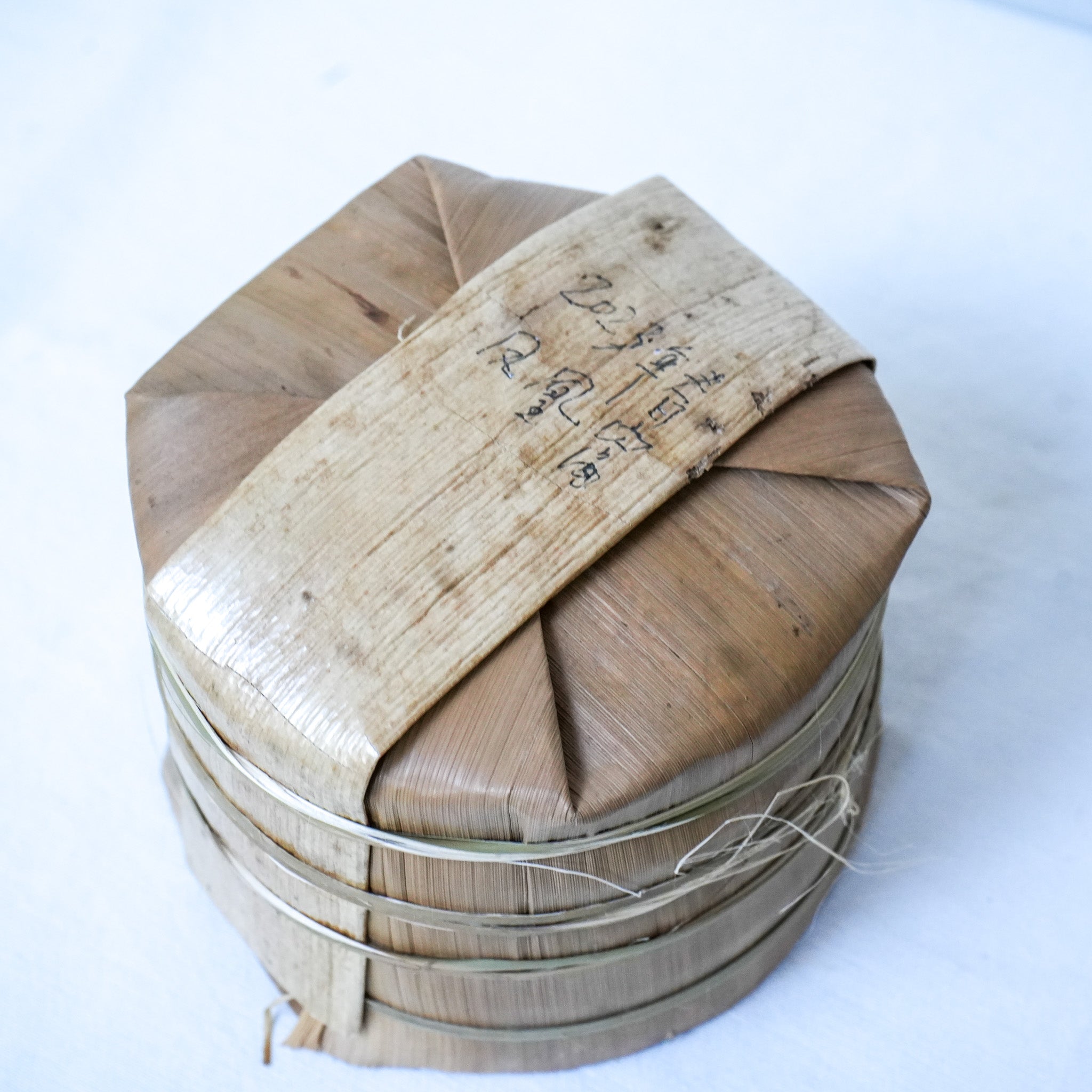 Ancient Tree | Fenghuangwo | Sheng Pu’er | Gushu Puerh | 古树生普 – Cha Moods